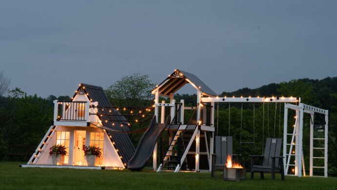 Decorating Your Swing Set: Tips and Tricks